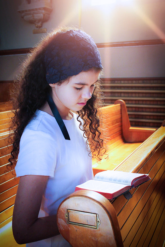 Church Veils: Small Catholic Mantillas – BenedictaBoutique : Handmade ...